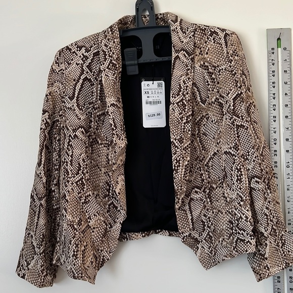 Zara | Jackets & Coats | Zara Snake Print Blazer | Poshmark